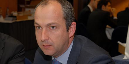 Citywire Selector | Is now the time for real assets? Fund selectors debate